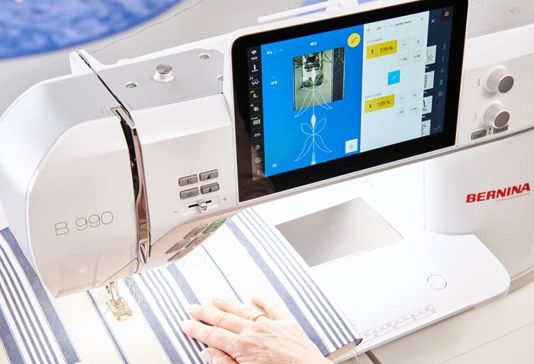 BERNINA 990 With XL SDT Embroidery Module – Running Doe Quilts